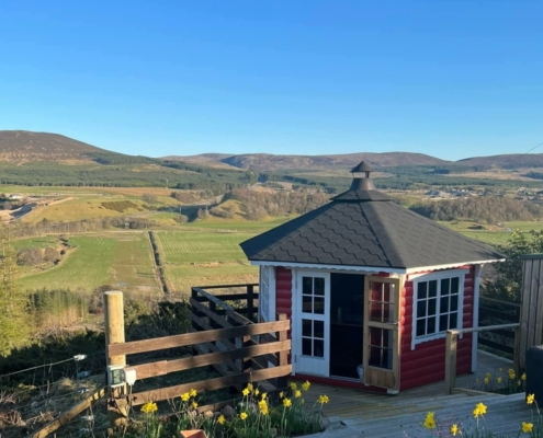 NC500 Glamping and Unique Stays: Quirky Highland Escapes